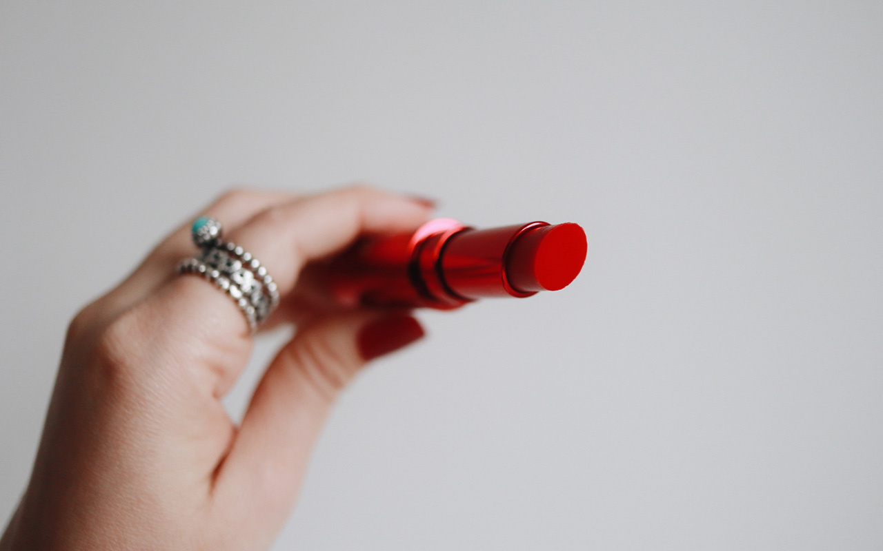 Berdasarkan Zodiak Ini Nih Warna Lipstik Yang Pas Buatmu K Hub By